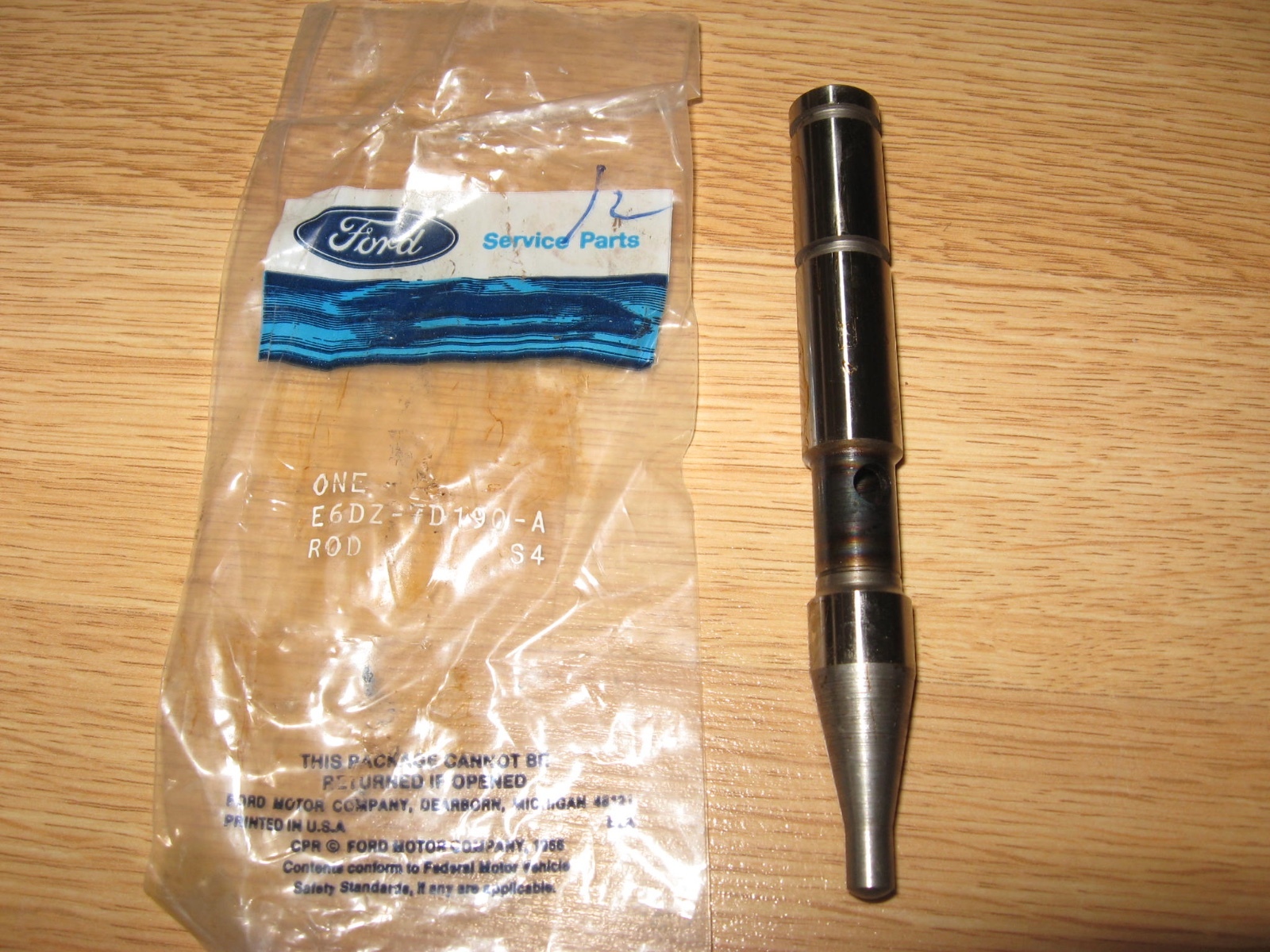 NOS Ford Low & Intermediate Servo Rod E6DZ-7D190-A AXOD 1986 - 1989 ...