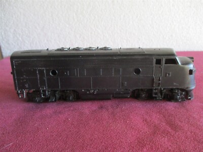 Athearn HO Scale Undecorated Painted Black F7A Diesel Train Engine ...
