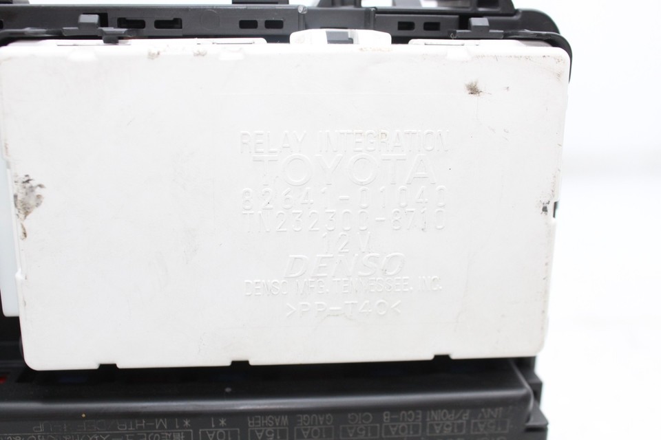 03-05 TOYOTA MATRIX XR FUSE BOX RELAY INTEGRATION G044 | eBay