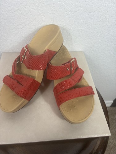 Vionic Pacific Rio Wedge Sandals Women's 9 Red Lizard Print Platform ...
