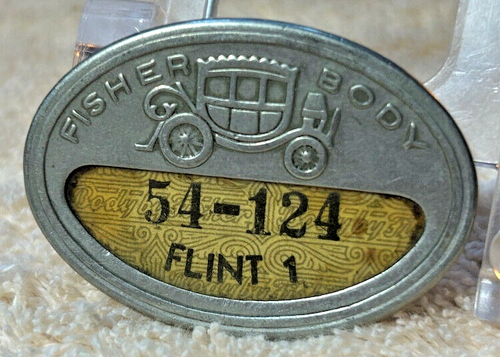 VINTAGE GM GENERAL MOTORS EMPLOYEE BADGE ~ FISHER BODY FLINT 1 ~ NUMBER ...