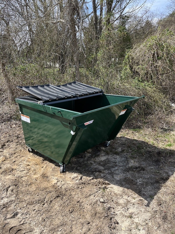 3 Yard Rear Load Dumpster Includes Casters And Lids | eBay