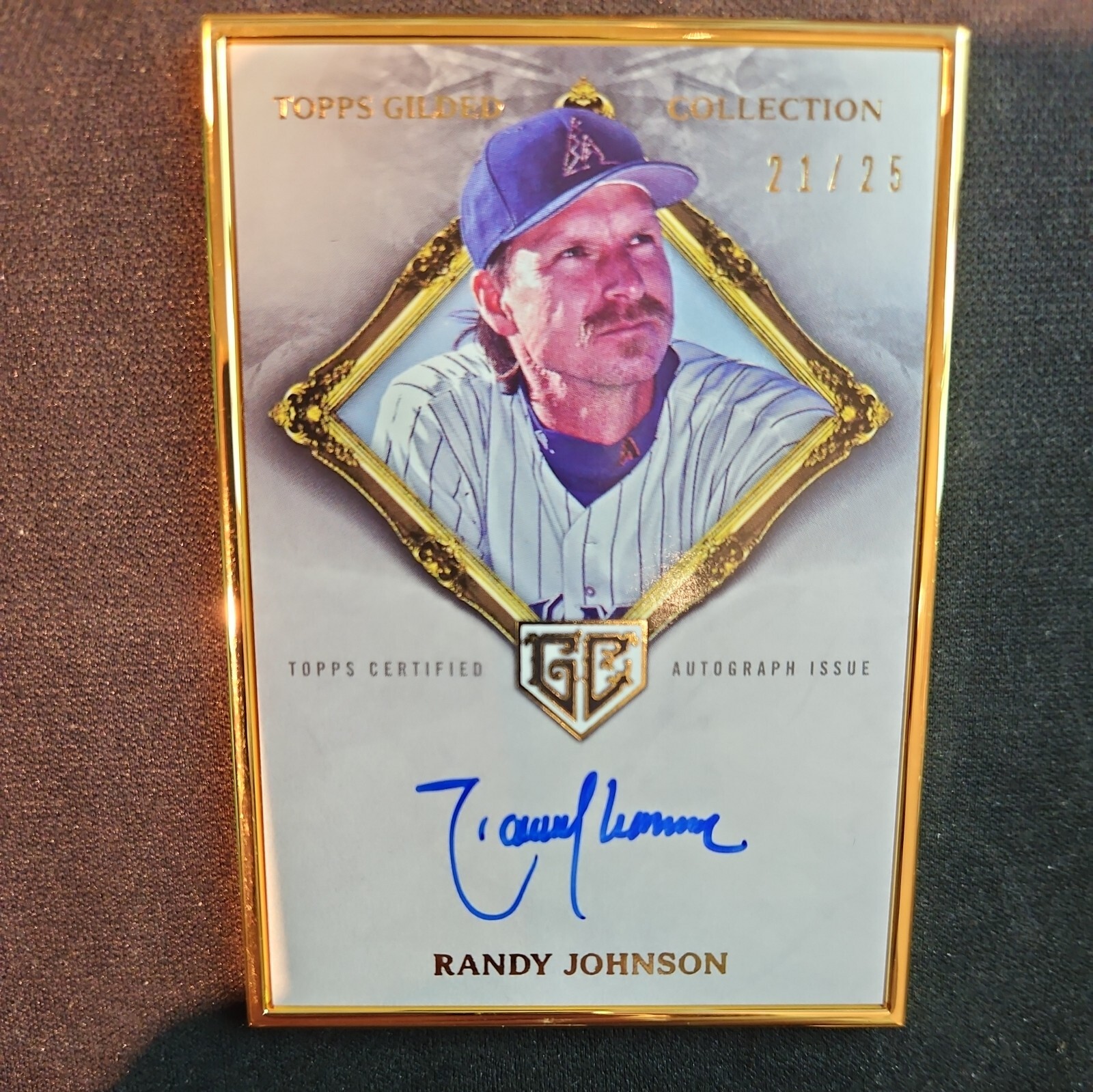 2023 Topps Gilded Collection - Gold Framed Hall of Famer Autographs # ...