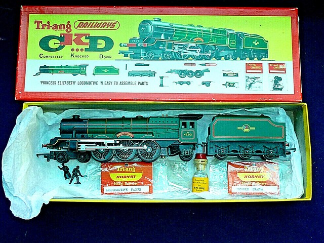 Triang 00 Gauge R386 CKD Princess Elizabeth Locomotive Tender 46201 ...