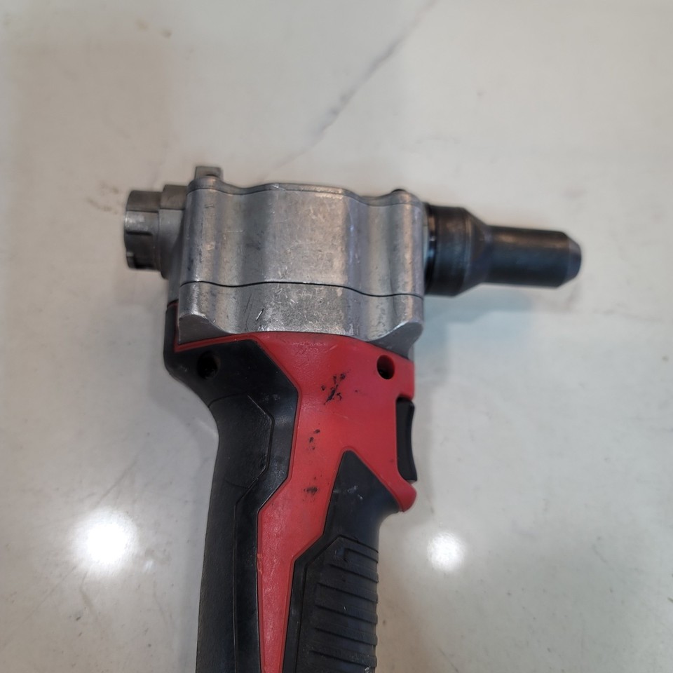Milwaukee 2550-20 M12 12V Lithium-Ion Cordless Rivet Tool (tool only ...