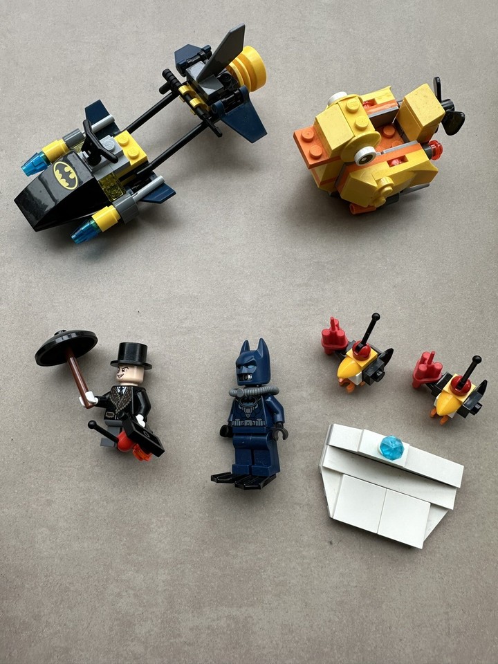 Lego 76010 DC Comics Super Heroes Batman Begegnung Mit Dem Pinguin ...