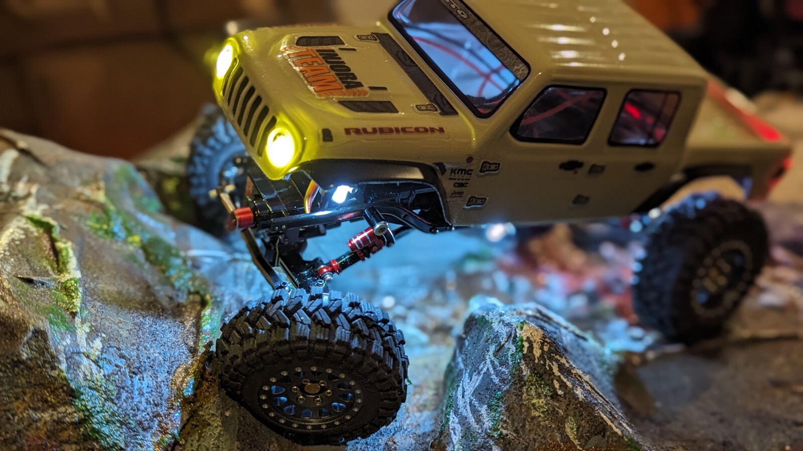 Axial SCX24 Cool White Rock Lights Chassis Underglow - 1/24 Scale ...