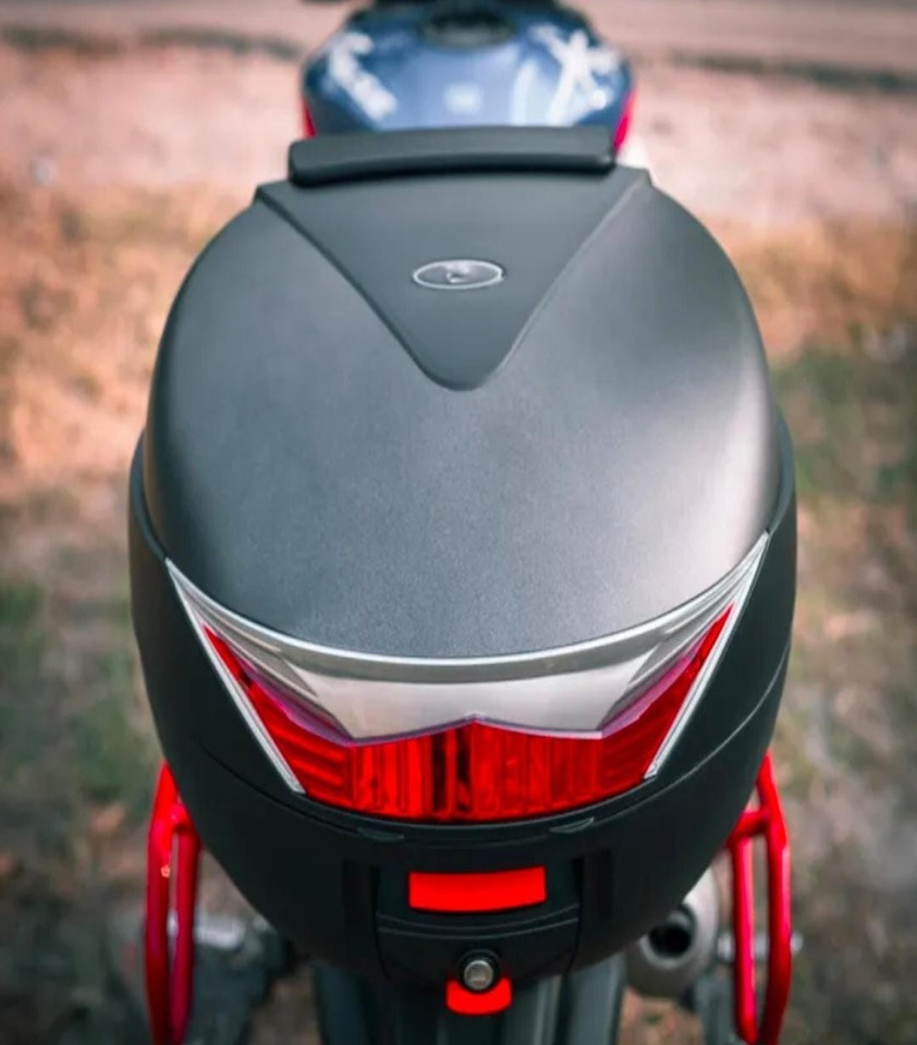 MOTO TOP BOX (32 L) WITH BACKREST BLACK FIT FOR ALL HONDA MOTORCYCLES ...