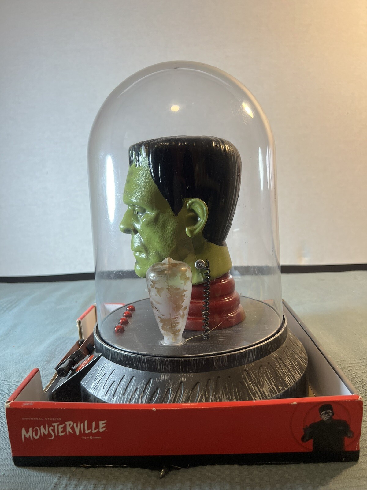 Monsterville Universal Monsters Talking Light up Frankenstein Head ...