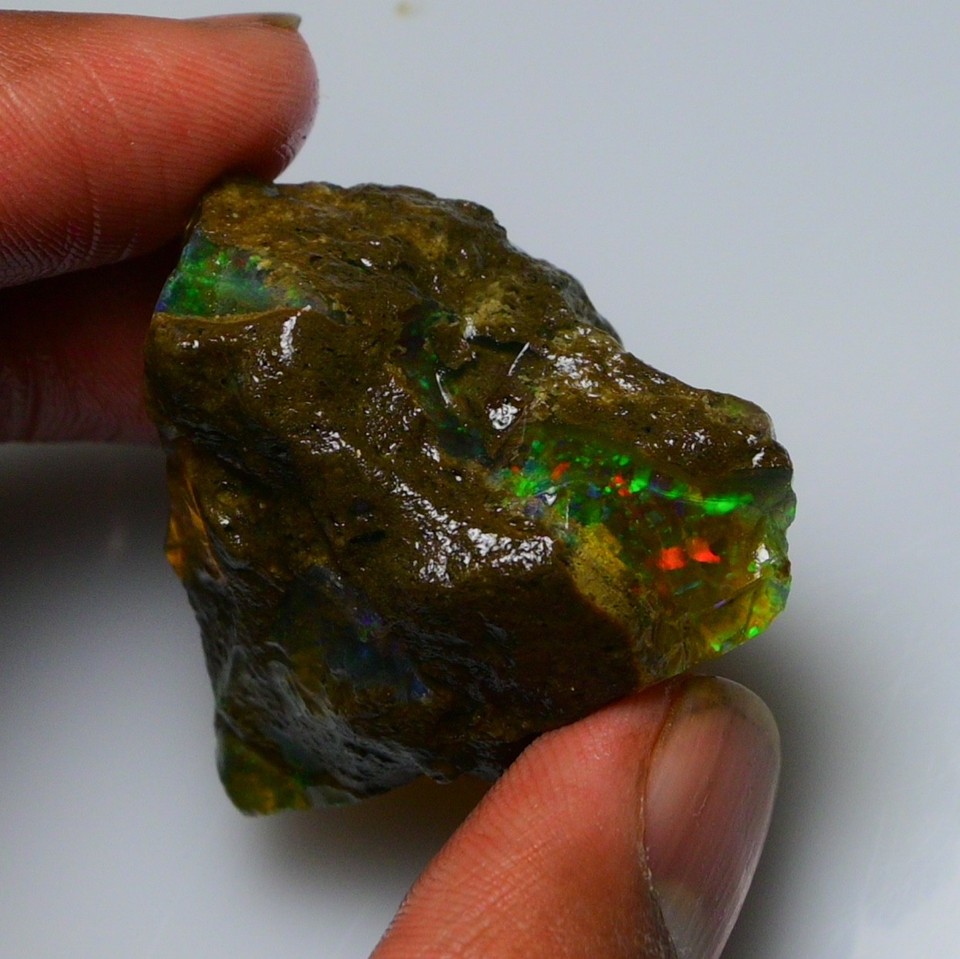 Ethiopian Oil Opal Specimen 121.00 cts Natural Rough Gemstone - Fire ...