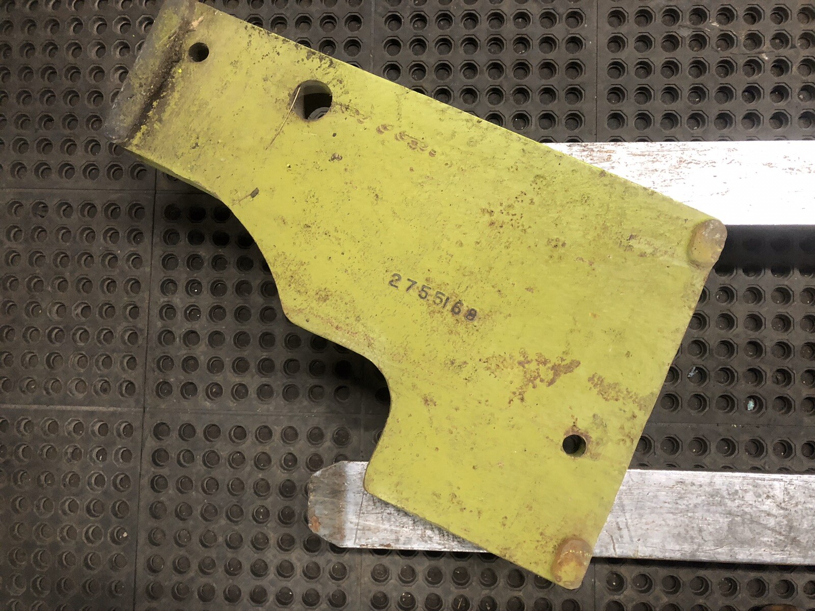 CL-2755168 Counter Weight Clark TW25B TW125 Forklift Parts Good Used ...