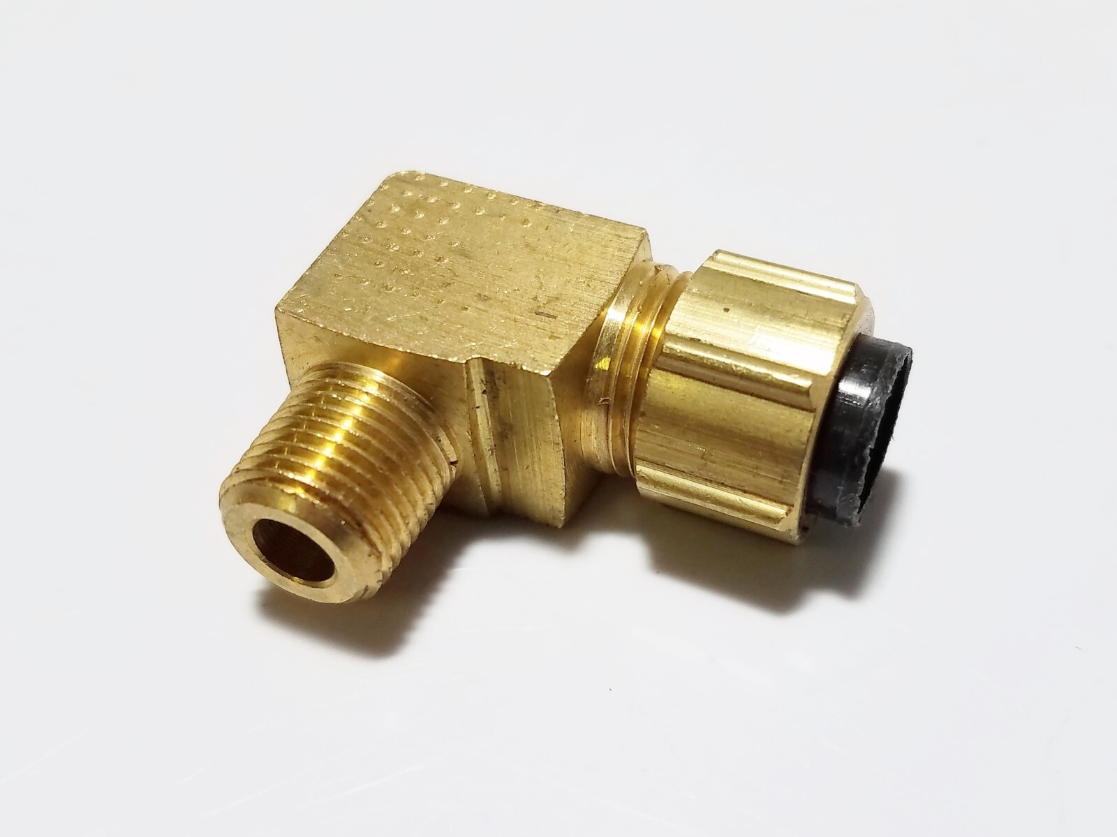 6 W/H 1269x6x2 3/8" Tube x 1/8" MNPT Brass Polyline Flareless Male ...