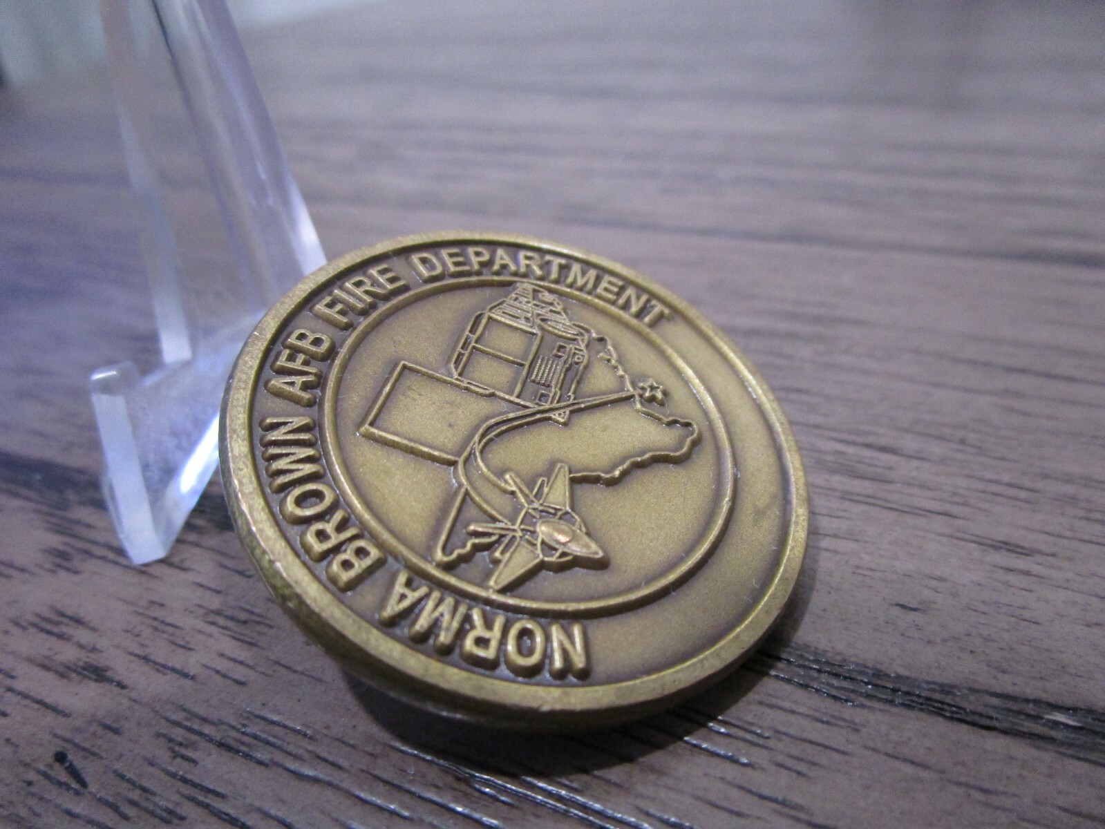 USAF Norma Brown AFB Fire Department DOD Fire Officer Challenge Coin ...