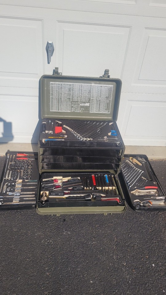 The ArmyProperty StoreKipper Tool GMTK-5, GENERAL MECHANIC'S TOOL KIT ...