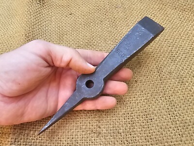 VINATGE GERAMAN "WERKO" SICKLE PEENING SCYTHE ANVIL ANTIQUE VINATGE ...