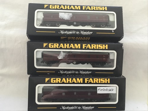 GRAHAM FARISH N GAUGE 3x MAROON GUV COACHES - ONE HAS BEEN MOTORISED ...