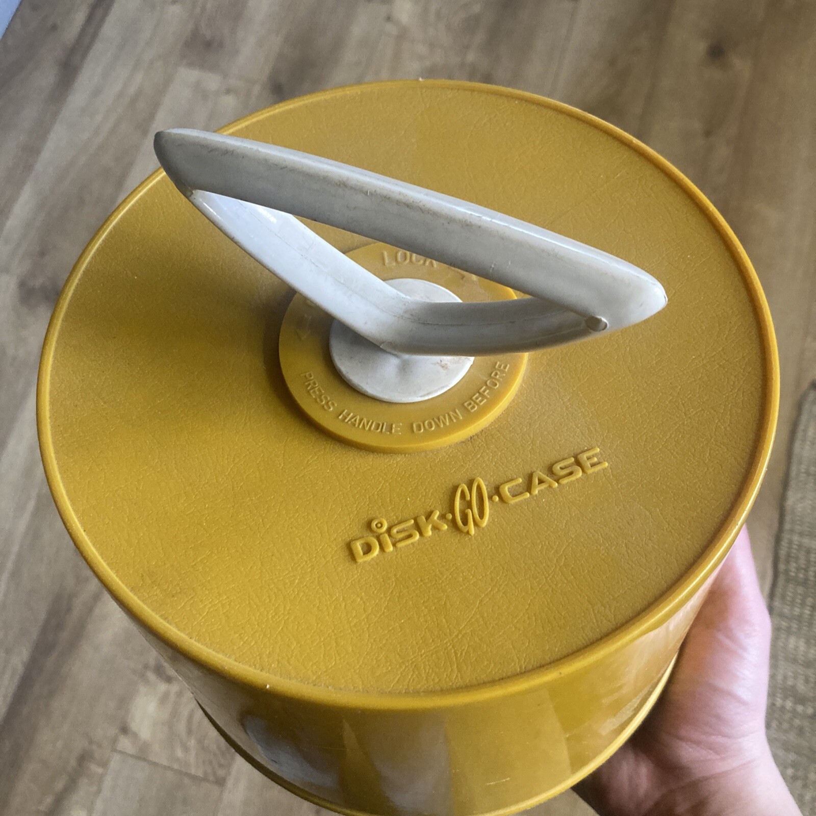 Vtg. Yellow DISK-GO-CASE 45-RPM Vinyl Record Holder Carrier Case MCM | eBay