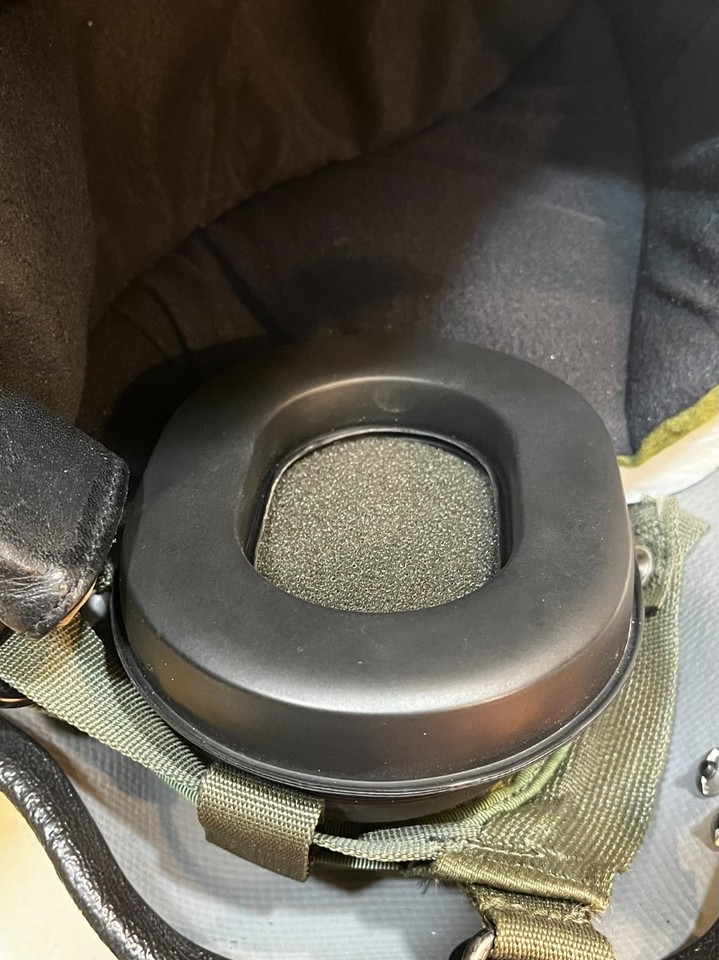 Medium Gentex HGU-56P Helicopter Flight Helmet w/ Visors, Comms and CEP ...