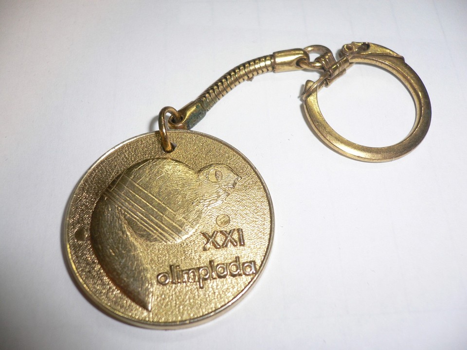 1976 OLYMPIC GAMES MONTREAL CANADA AMIK BEAVER MASCOT KEYCHAIN in ...