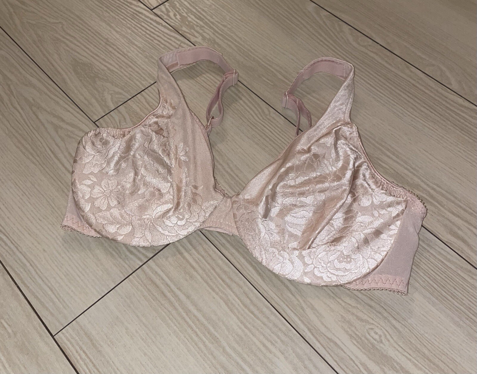 Vintage Vtg Olga 35036 Satin Floral Unlined Bra Under… - Gem