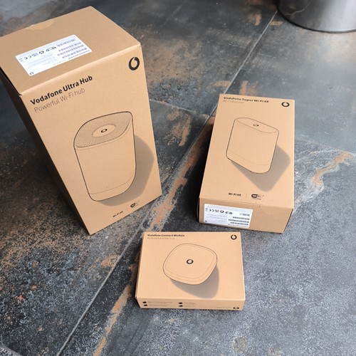 Vodafone Ultra Hub Wifi 6E Vodafone Booster and Vodafone 4G Broadband ...