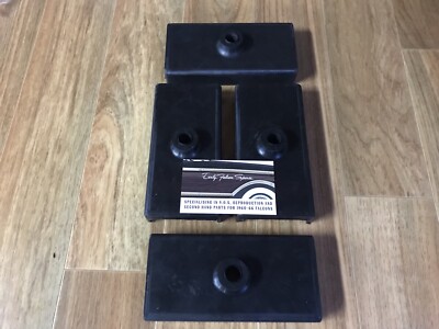 New Ford Fairlane Leaf Spring Insulator Kit 4 ZA ZB ZC ZD ZF ZG ZH P5 ...