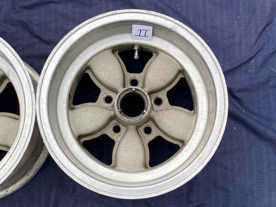 (2) 14" VINTAGE APPLIANCE DAISY MAG WHEELS 14x8 RIMS 5x4.75 CHEVY BUICK ...