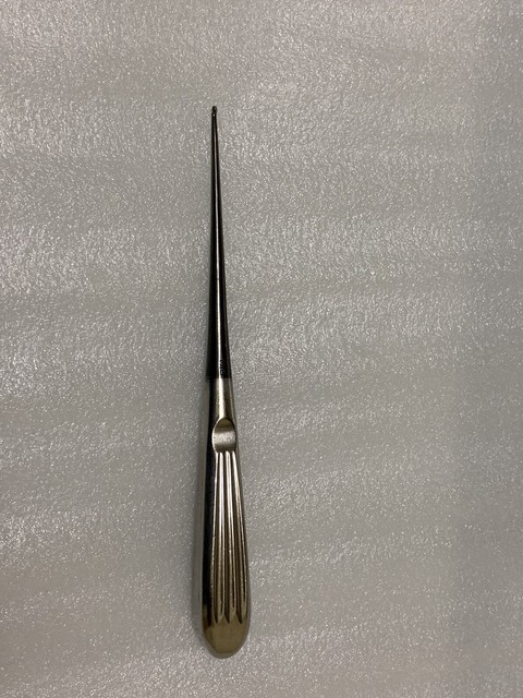 Codman 23-1041 Spinal Fusion Curette Size 000 German for sale online | eBay