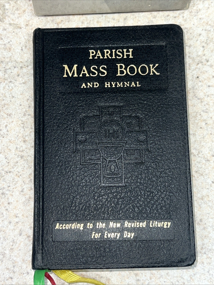 1965 PARISH MASS BOOK AND HYMNAL Holy Daily Mass St. Joseph Edition HC ...