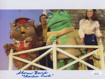 SHARON BAIRD Signed NEW ZOO REVUE 8x10 Photo CHARLIE OWL Autograph JSA ...