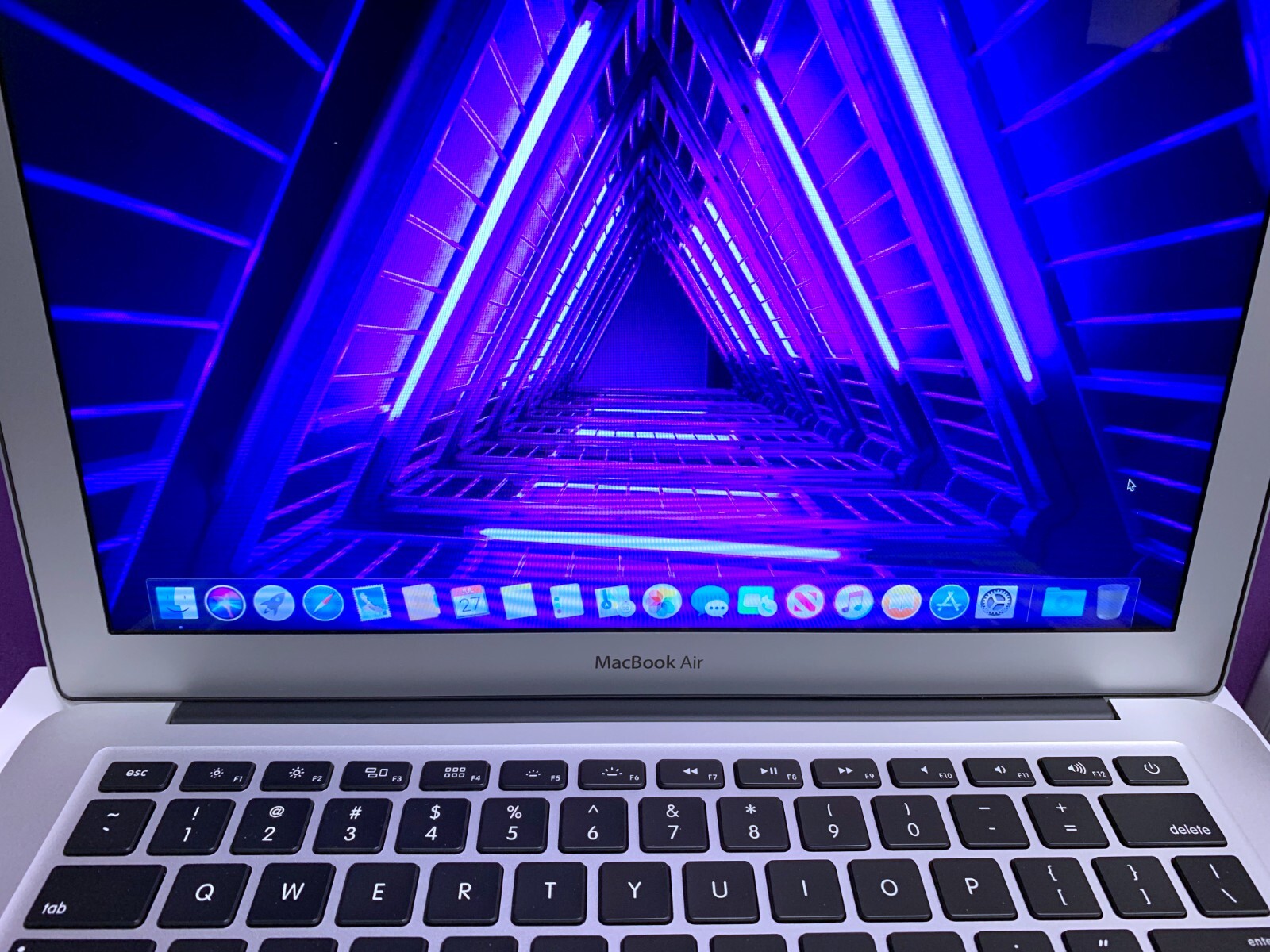 APPLE MACBOOK AIR 13 INCH LAPTOP i7 | 8GB RAM | 512GB SSD | WARRANTY | eBay