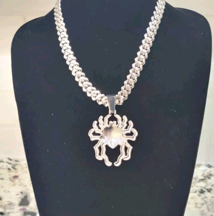 Mens Luxury High Quality Simulated Diamond (CZ) Spider and Cuban Link ...