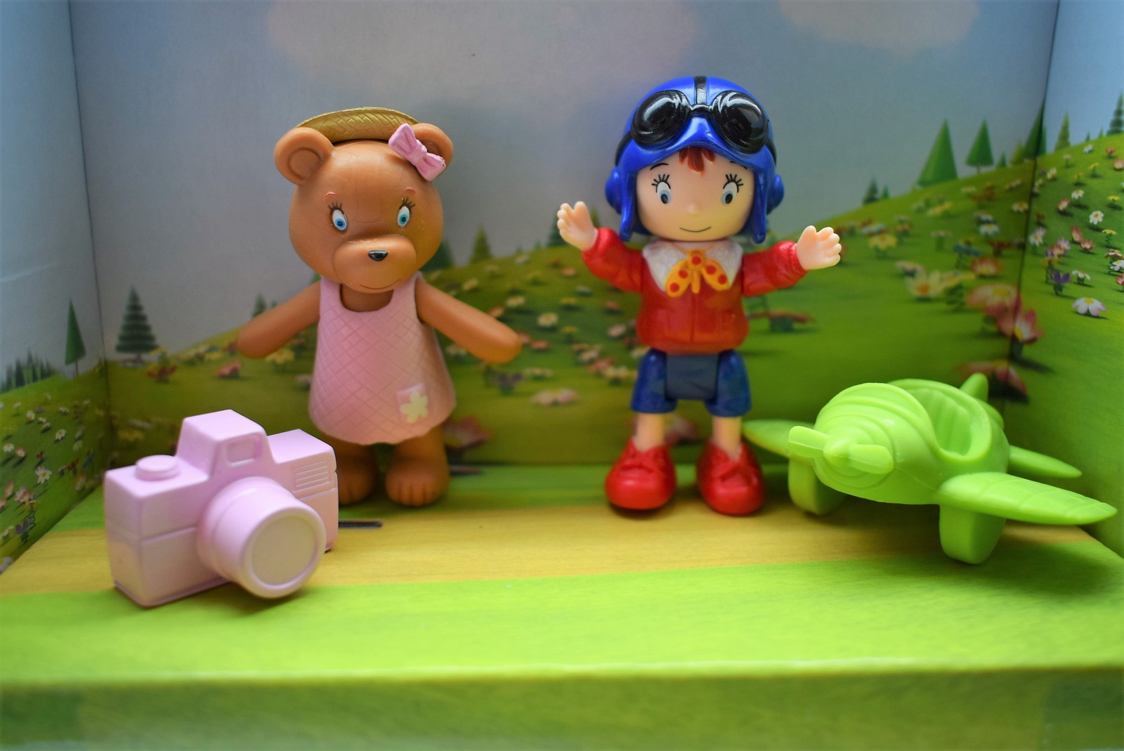 Enid Blyton Noddy + Tessie , Bumpy Dog Or PC Plod Toy Figures Play ...