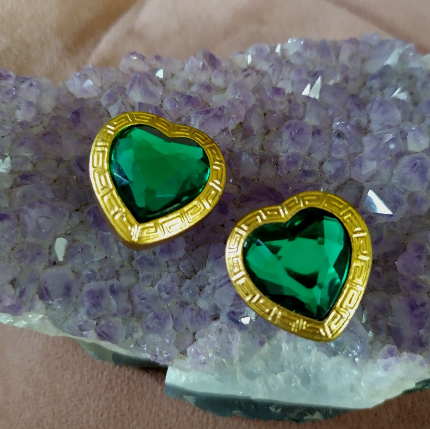 Vintage Paul Harris Emerald Green Rhinestone Heart Cl… - Gem