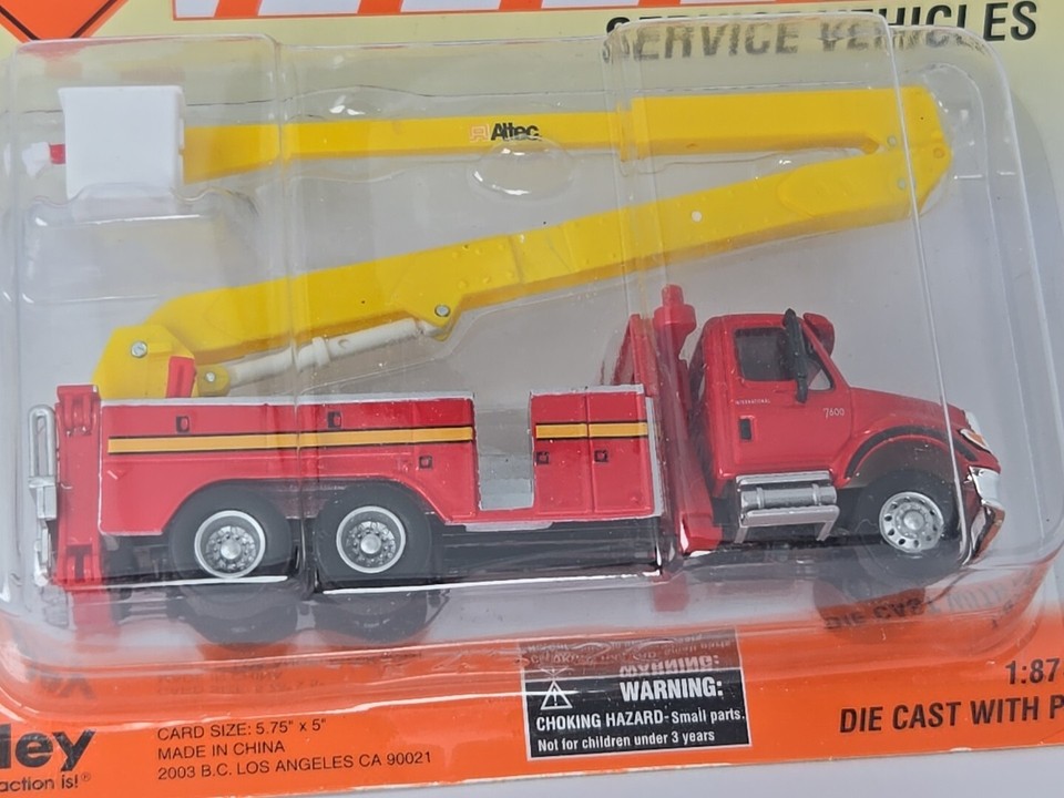 Boley International Altec HO 1/87 Utility Truck w/ Maintenance Boom Red ...