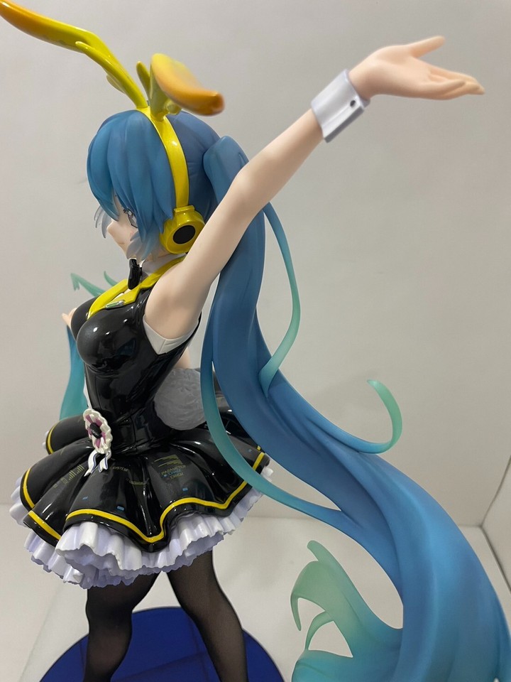 FREEing Hatsune Miku: My Dear Bunny Ver. Hatsune Miku Project DIVA ...