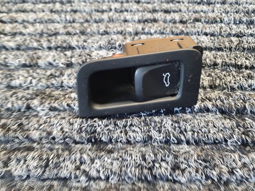 AUDI A6 C7/4G BOOT RELEASE BUTTON 04/11-06/18 4H0959831A | eBay