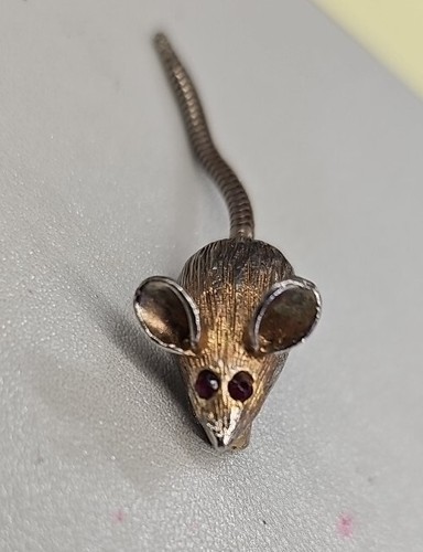 Gold Tone Red Rhinestone Eyes Rat Mouse Brooch Pin | eBay