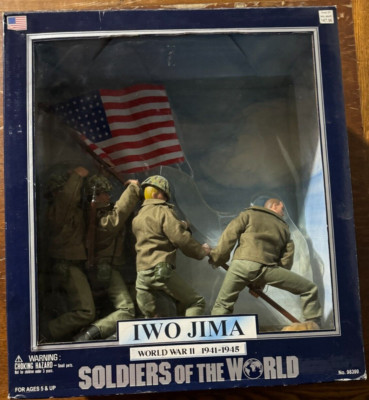 Vintage & Rare - Soldiers of the World 1/6 Scale 12" WWII US Army Iwo ...