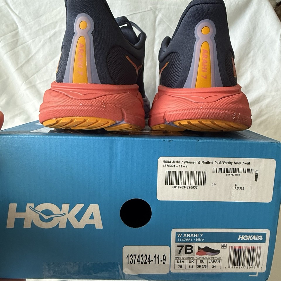 Hoka One one Arahi 7B Women's Nautical Dusk/Varsity Navy Sz 7M READ ...