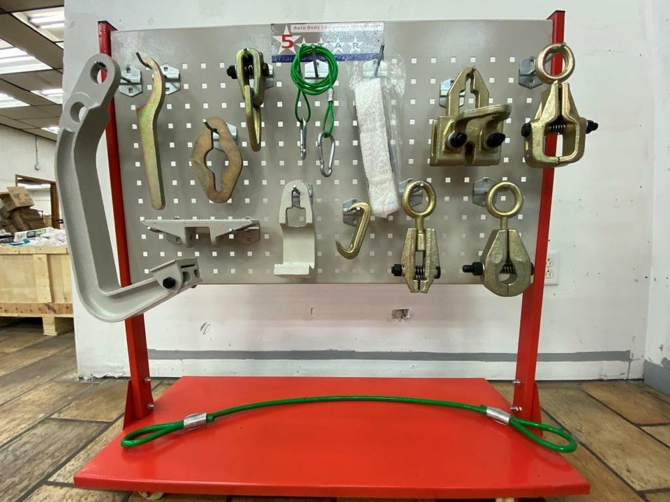 Auto Body Frame Puller Straightener with Roof Including Tools and Air ...