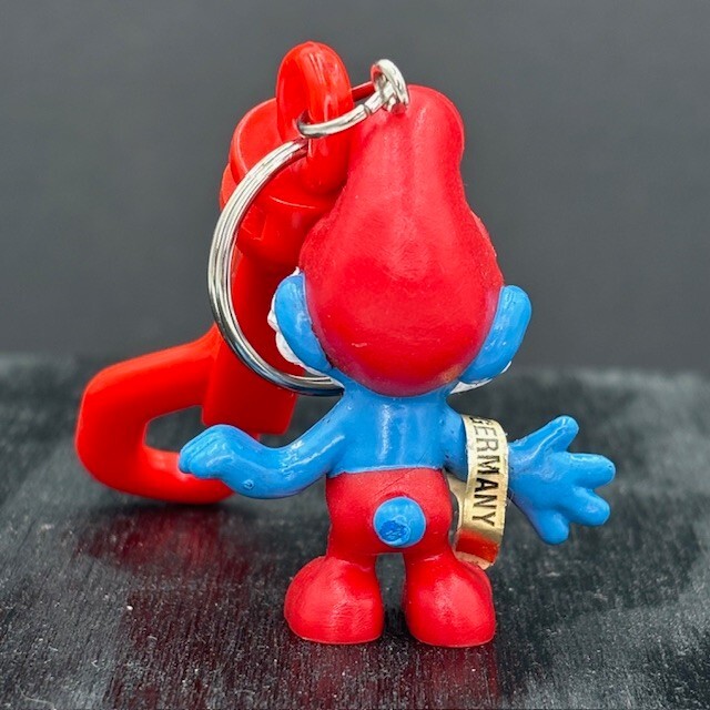Smurfs Papa Smurf Red Keychain Figure Key Ring Schleich Peyo PVC Key ...