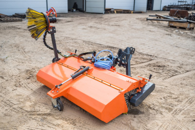 ZMW Road sweeper 120 cm (4 ft) PTO DRIVEN MINI TRACTOR | eBay UK