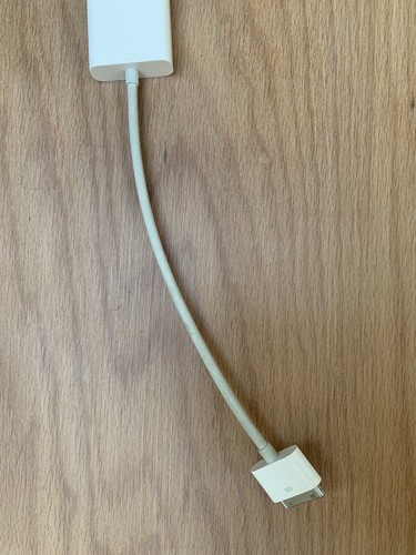 Original Apple Adapter A1368 30pin/iPod zu VGA | eBay.de