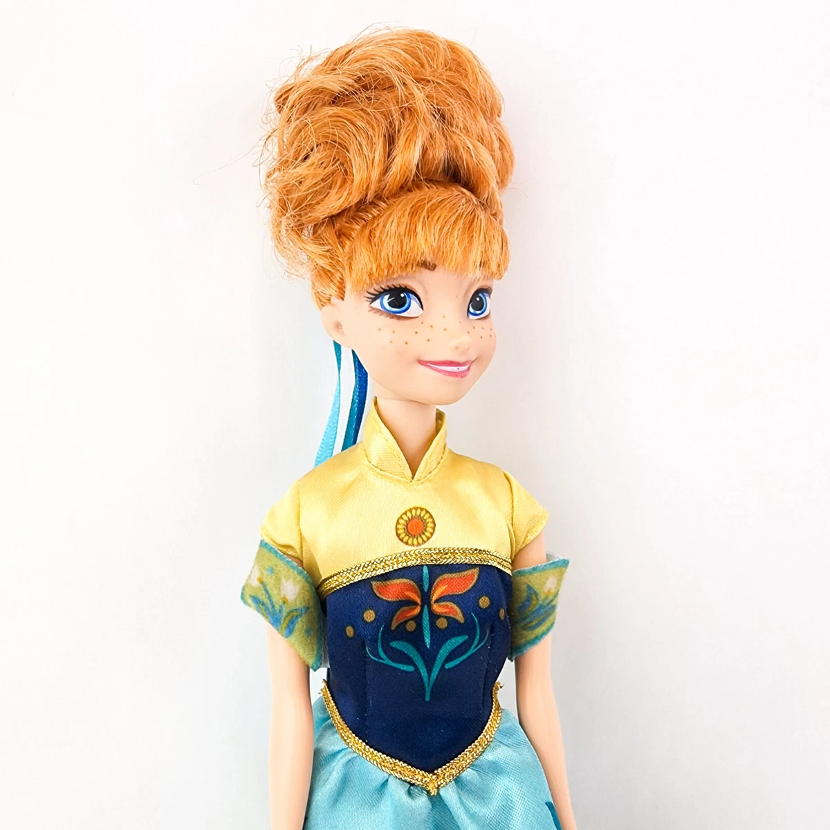 Frozen Anna Green Dress Doll