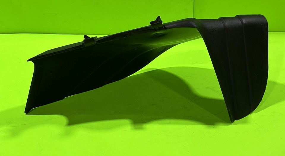 Genuine OEM Husqvarna 22" Deflector Chute 532426129 419942X428 ...