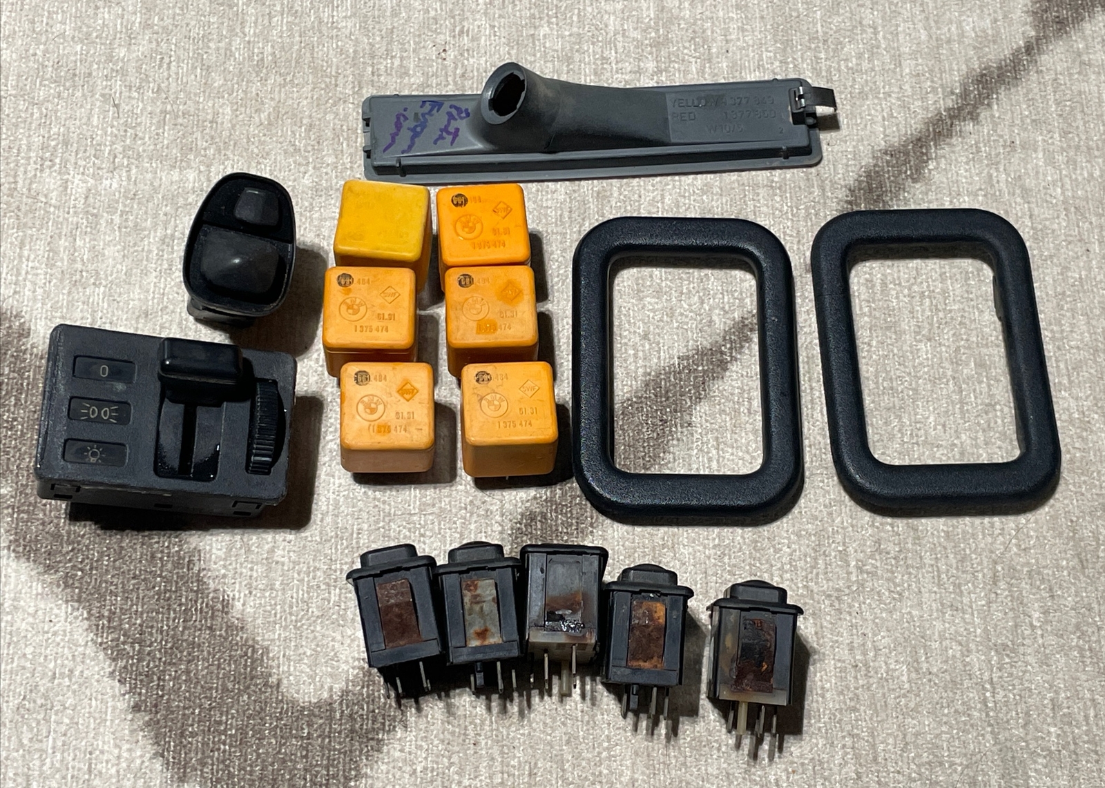 Lot of OE BMW E28 E30 Power Window Buttons Relays Trim Red Marker ...