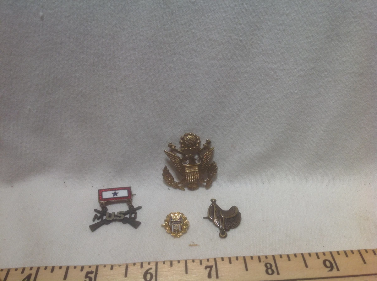 Wwi Military Pins