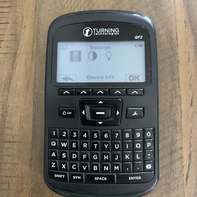 TURNING TECHNOLOGIES QT2 RESPONSE DEVICE CLICKER RCQR-02 WORKING | eBay