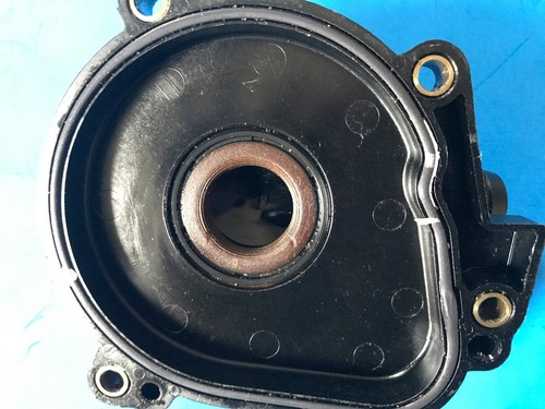 06 MERCEDES E350 Engine Oil Separator Cover OEM A272 010 06 31 | eBay